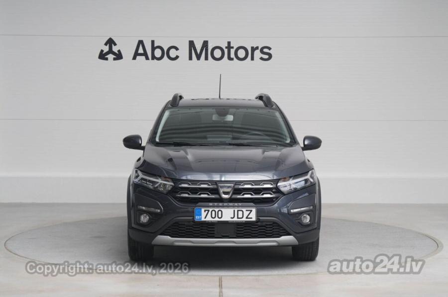 Grey Dacia Sandero 2021 in Tallinn, with an engine capacity of 1.00 L and mileage of 33 thousand km for 12990 €, photo 2 on AUTOMOTO.COM.LV