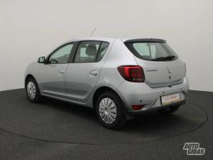Grey Dacia Sandero 2021 in Vilnius, with an engine capacity of 1.00 L and mileage of 121 thousand km for 7999 €, photo 8 on AUTOMOTO.COM.LV