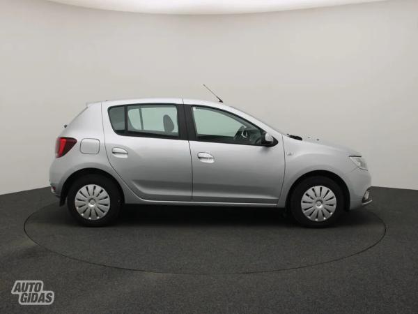 Grey Dacia Sandero 2021 in Vilnius, with an engine capacity of 1.00 L and mileage of 121 thousand km for 7999 €, photo 9 on AUTOMOTO.COM.LV
