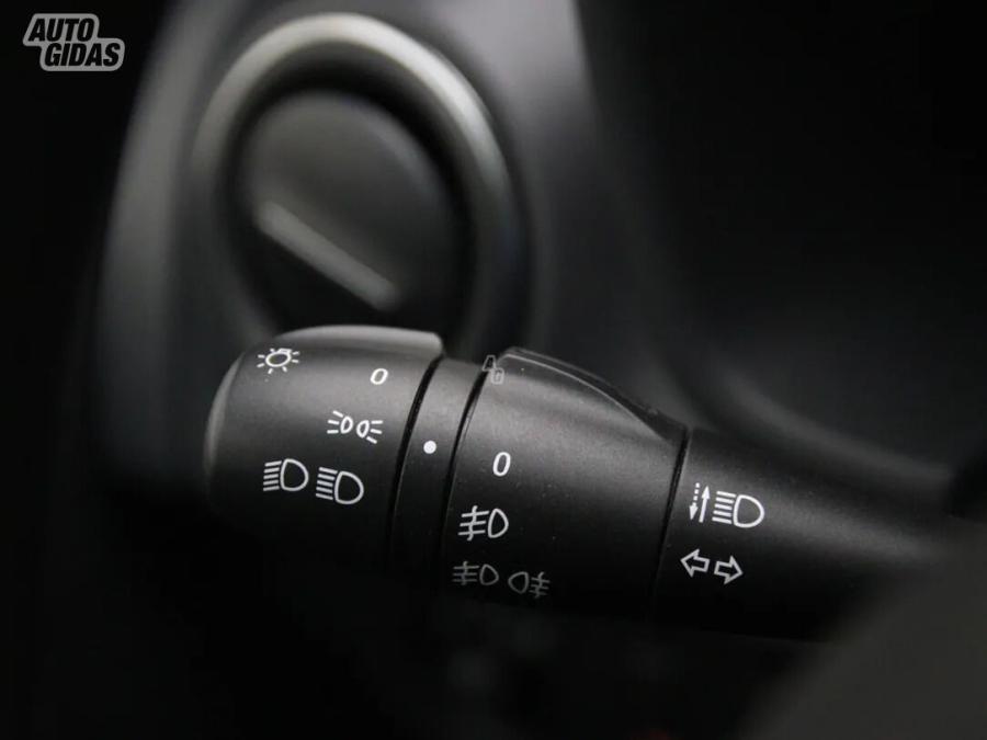Grey Dacia Sandero 2021 in Vilnius, with an engine capacity of 1.00 L and mileage of 121 thousand km for 7999 €, photo 27 on AUTOMOTO.COM.LV