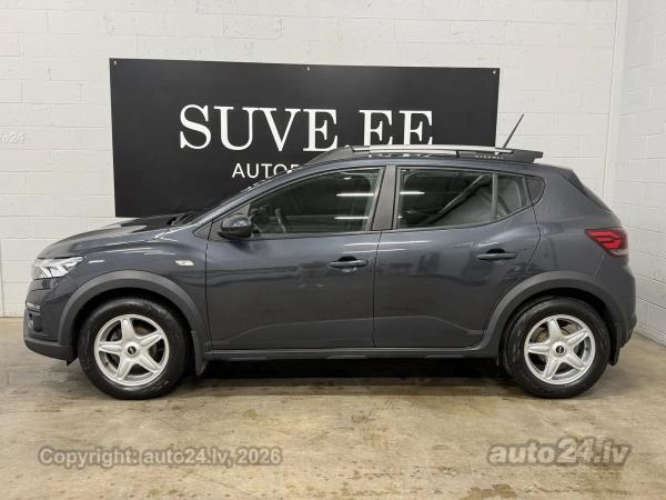Grey Dacia Sandero 2021 in Tallinn, with an engine capacity of 1.00 L and mileage of 71 thousand km for 9995 €, photo 4 on AUTOMOTO.COM.LV