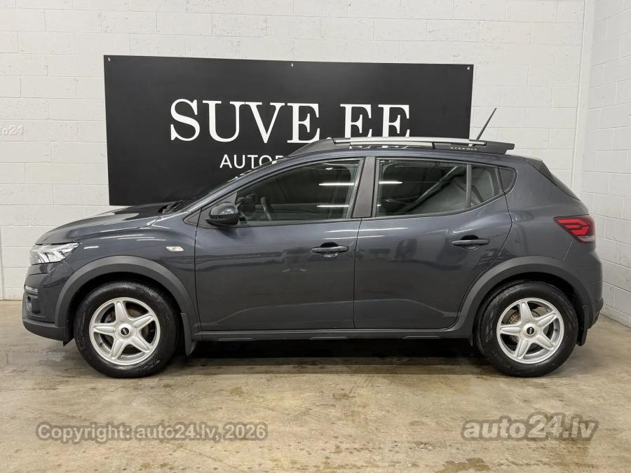 Grey Dacia Sandero 2021 in Tallinn, with an engine capacity of 1.00 L and mileage of 71 thousand km for 9995 €, photo 5 on AUTOMOTO.COM.LV