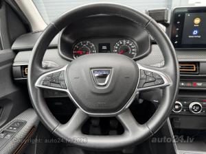 Grey Dacia Sandero 2021 in Tallinn, with an engine capacity of 1.00 L and mileage of 71 thousand km for 9995 €, photo 13 on AUTOMOTO.COM.LV