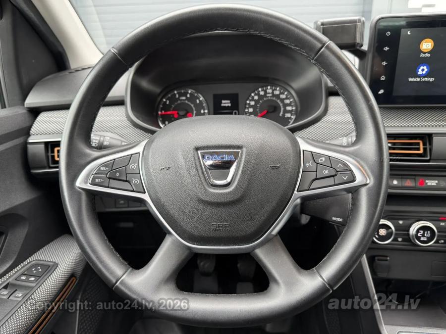 Grey Dacia Sandero 2021 in Tallinn, with an engine capacity of 1.00 L and mileage of 71 thousand km for 9995 €, photo 13 on AUTOMOTO.COM.LV