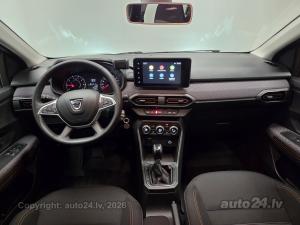 Grey Dacia Sandero 2021 in Tallinn, with an engine capacity of 1.00 L and mileage of 20 thousand km for 12900 €, photo 8 on AUTOMOTO.COM.LV