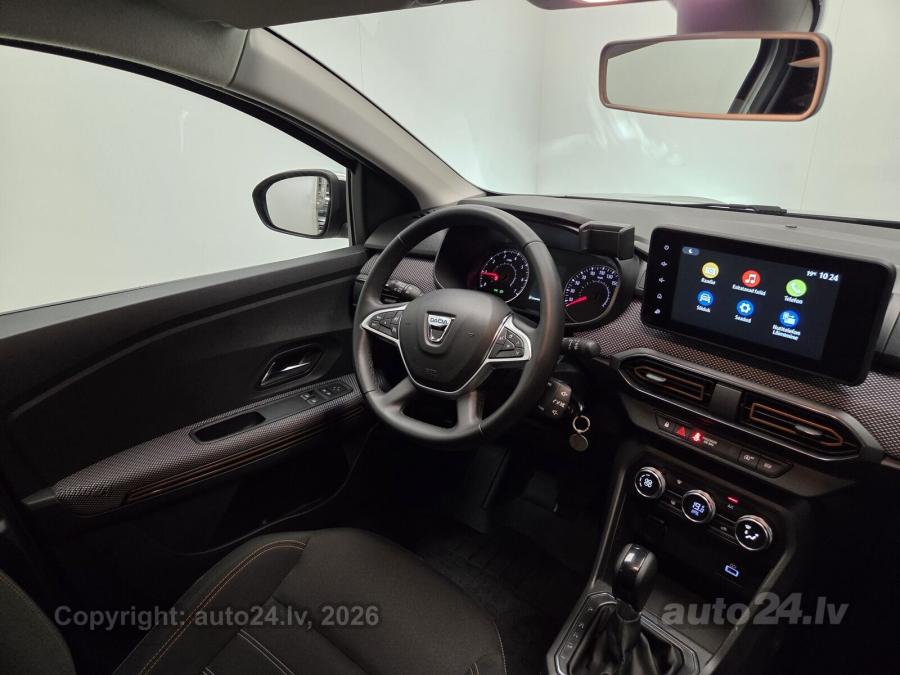 Grey Dacia Sandero 2021 in Tallinn, with an engine capacity of 1.00 L and mileage of 20 thousand km for 12900 €, photo 13 on AUTOMOTO.COM.LV