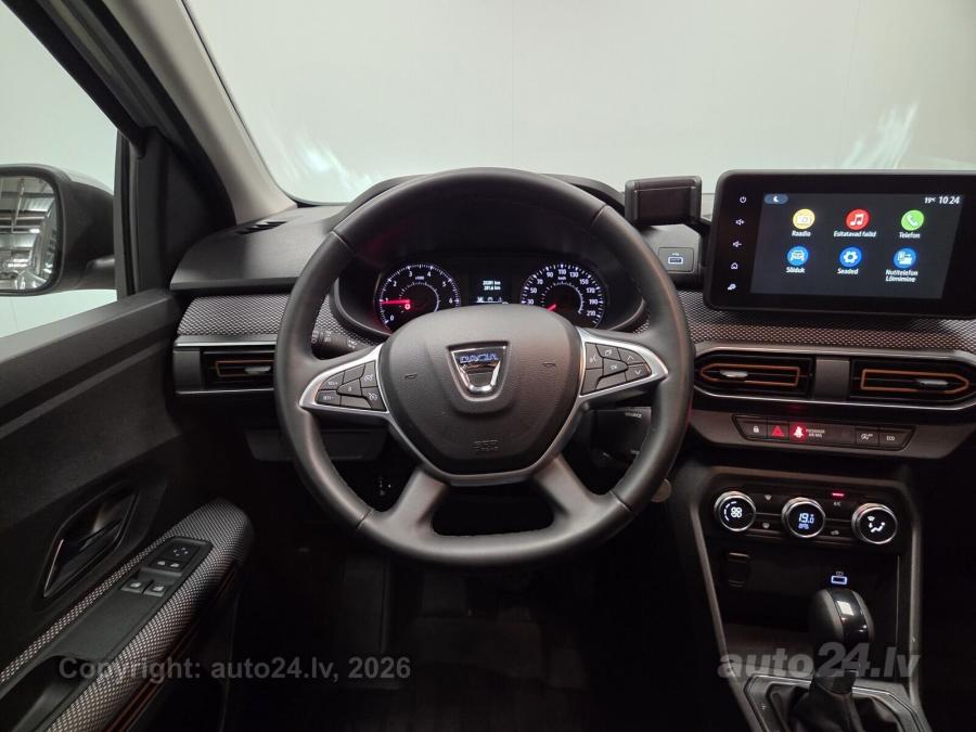 Grey Dacia Sandero 2021 in Tallinn, with an engine capacity of 1.00 L and mileage of 20 thousand km for 12900 €, photo 14 on AUTOMOTO.COM.LV