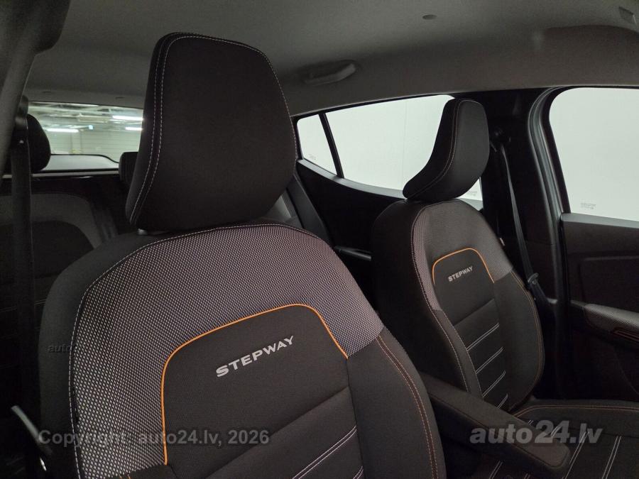 Grey Dacia Sandero 2021 in Tallinn, with an engine capacity of 1.00 L and mileage of 20 thousand km for 12900 €, photo 18 on AUTOMOTO.COM.LV