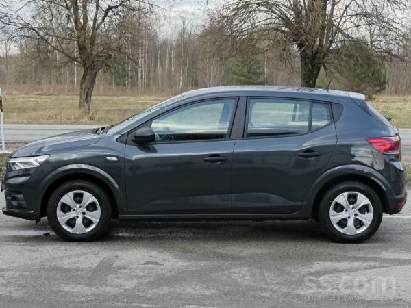 Grey Dacia Sandero 2021 in Ogre, with an engine capacity of 1.00 L and mileage of 33 thousand km for 8570 €, photo 7 on AUTOMOTO.COM.LV