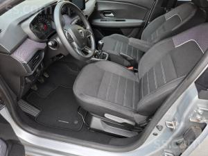 Grey Dacia Sandero 2021 in Riga, with an engine capacity of 1.00 L and mileage of 58 thousand km for 8200 €, photo 13 on AUTOMOTO.COM.LV