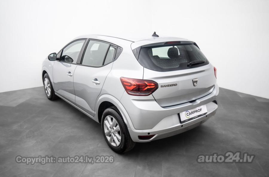 Grey Dacia Sandero 2021 in Tallinn, with an engine capacity of 1.00 L and mileage of 94 thousand km for 7999 €, photo 7 on AUTOMOTO.COM.LV