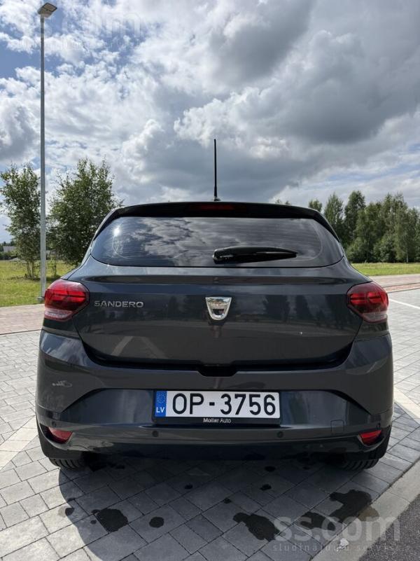 Pelēks Dacia Sandero 2021 Jelgava, ar dzinēja tilpumu 1.00 L un nobraukumu 72 tūkst. km par 9500 €, foto 4 vietnē AUTOMOTO.COM.LV