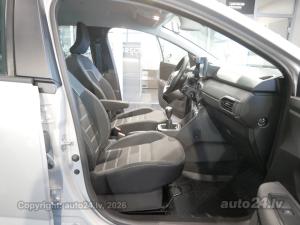 Grey Dacia Sandero 2021 in Tallinn, with an engine capacity of 1.00 L and mileage of 48 thousand km for 8990 €, photo 10 on AUTOMOTO.COM.LV