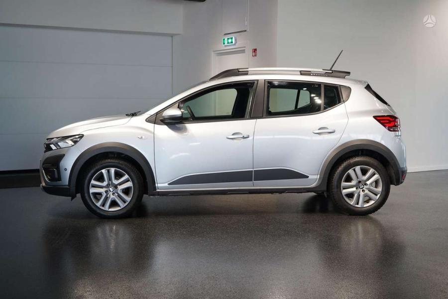 Pelēks Dacia Sandero 2021 Viļņa, ar dzinēja tilpumu 1.00 L un nobraukumu 112 tūkst. km par 9900 €, foto 3 vietnē AUTOMOTO.COM.LV