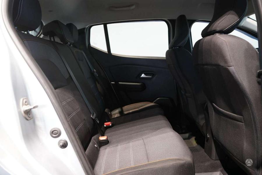Pelēks Dacia Sandero 2021 Viļņa, ar dzinēja tilpumu 1.00 L un nobraukumu 112 tūkst. km par 9900 €, foto 12 vietnē AUTOMOTO.COM.LV