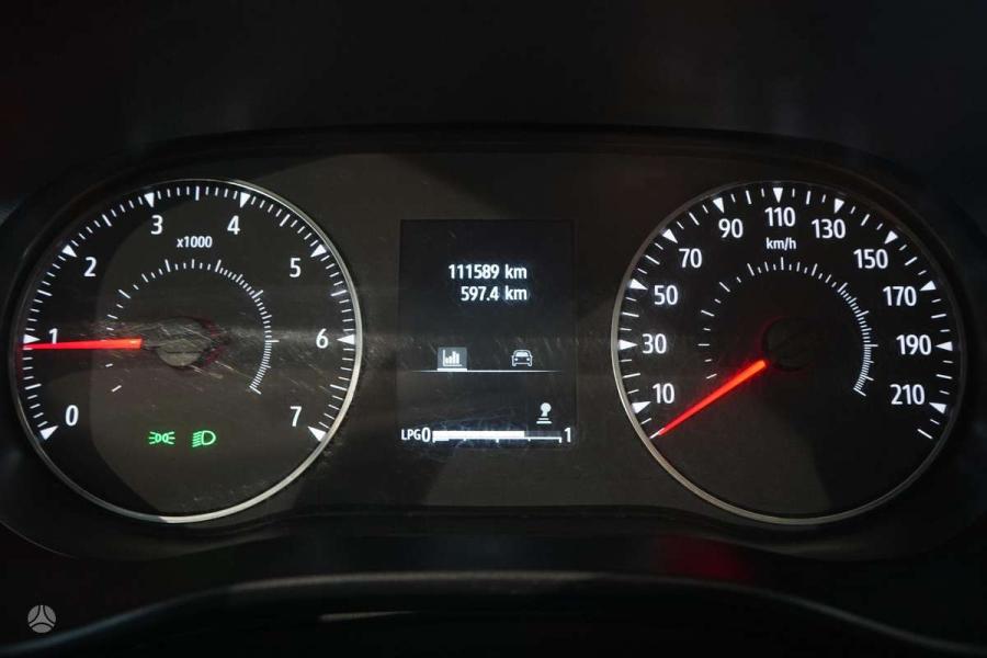 Pelēks Dacia Sandero 2021 Viļņa, ar dzinēja tilpumu 1.00 L un nobraukumu 112 tūkst. km par 9900 €, foto 21 vietnē AUTOMOTO.COM.LV