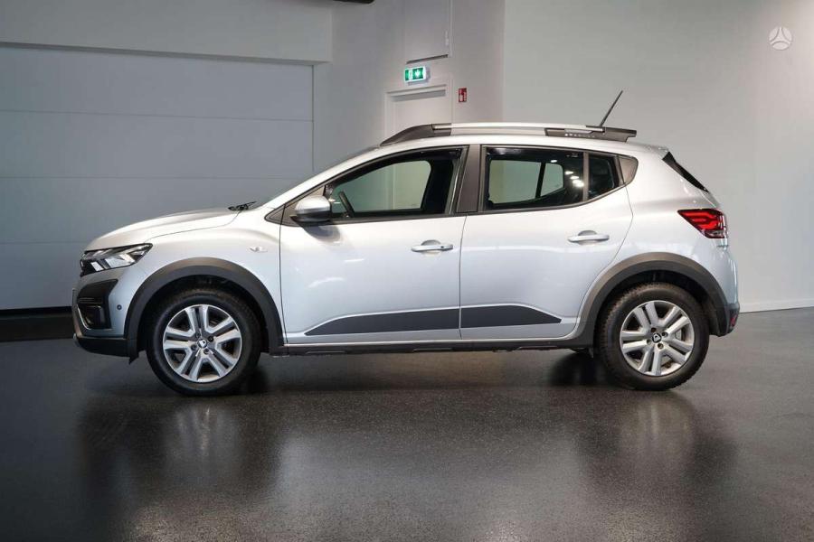 Pelēks Dacia Sandero 2021 Viļņa, ar dzinēja tilpumu 1.00 L un nobraukumu 112 tūkst. km par 9900 €, foto 3 vietnē AUTOMOTO.COM.LV