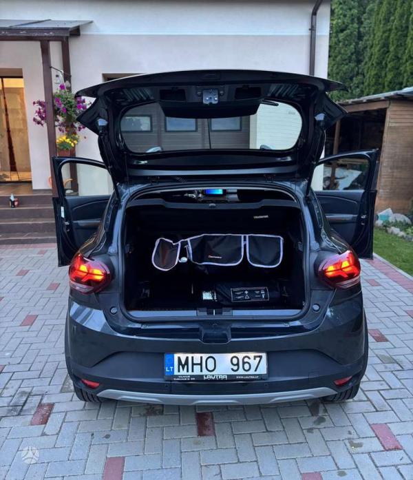 Pelēks Dacia Sandero 2022 Viļņa, ar dzinēja tilpumu 1.00 L un nobraukumu 40 tūkst. km par 12490 €, foto 8 vietnē AUTOMOTO.COM.LV