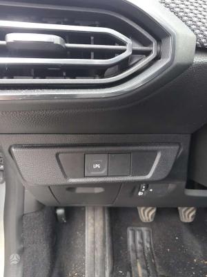Pelēks Dacia Sandero 2022 Tauragė, ar dzinēja tilpumu 1.00 L un nobraukumu 47 tūkst. km par 4200 €, foto 10 vietnē AUTOMOTO.COM.LV