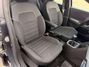Grey Dacia Sandero 2023 in Vilnius, with an engine capacity of 1.00 L and mileage of 49 thousand km for 10950 €, photo 9 on AUTOMOTO.COM.LV
