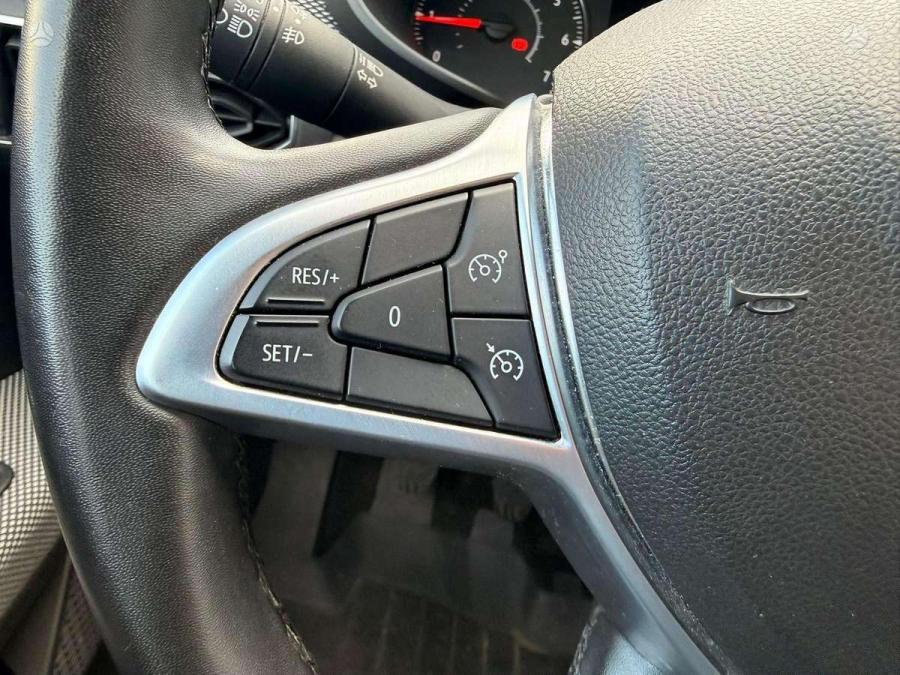 Grey Dacia Sandero 2023 in Vilnius, with an engine capacity of 1.00 L and mileage of 49 thousand km for 10950 €, photo 16 on AUTOMOTO.COM.LV