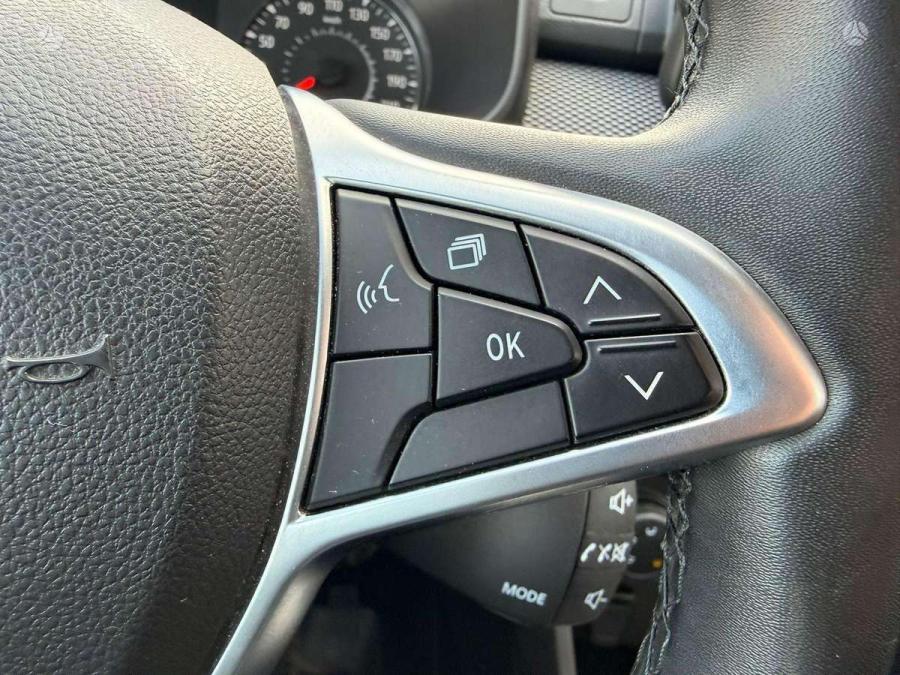 Grey Dacia Sandero 2023 in Vilnius, with an engine capacity of 1.00 L and mileage of 49 thousand km for 10950 €, photo 17 on AUTOMOTO.COM.LV