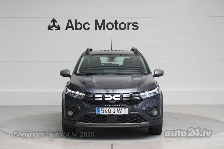 Pelēks Dacia Sandero 2023 Tallina, ar dzinēja tilpumu 1.00 L un nobraukumu 59 tūkst. km par 11990 €, foto 3 vietnē AUTOMOTO.COM.LV