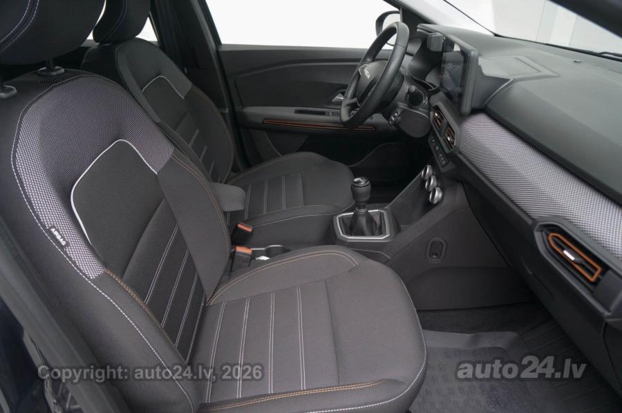 Pelēks Dacia Sandero 2023 Tallina, ar dzinēja tilpumu 1.00 L un nobraukumu 59 tūkst. km par 11990 €, foto 10 vietnē AUTOMOTO.COM.LV