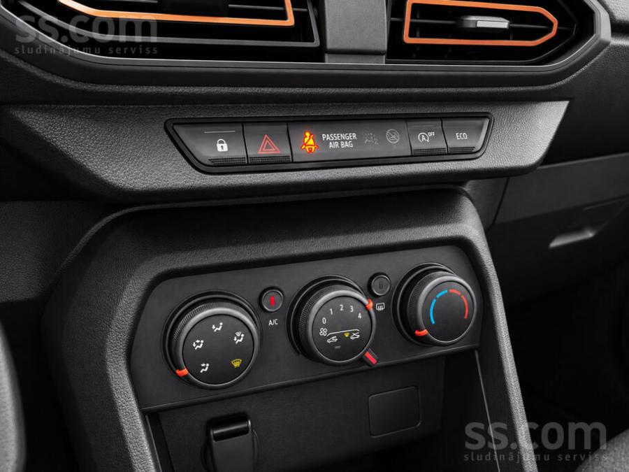 Pelēks Dacia Sandero 2023 Rīga, ar dzinēja tilpumu 1.00 L un nobraukumu 101 tūkst. km par 8990 €, foto 10 vietnē AUTOMOTO.COM.LV