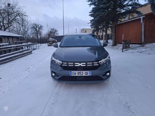 Pelēks Dacia Sandero 2024 Anykščiai, ar dzinēja tilpumu 1.00 L un nobraukumu 15 tūkst. km par 10999 €, foto 3 vietnē AUTOMOTO.COM.LV