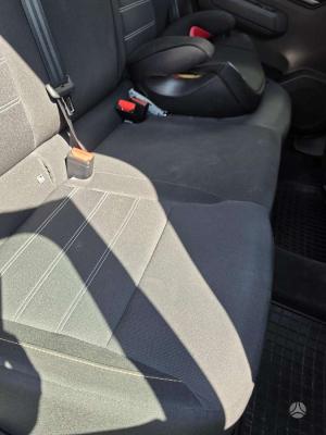 Pelēks Dacia Sandero 2024 Jonava, ar dzinēja tilpumu 1.00 L un nobraukumu 25 tūkst. km par 13500 €, foto 13 vietnē AUTOMOTO.COM.LV