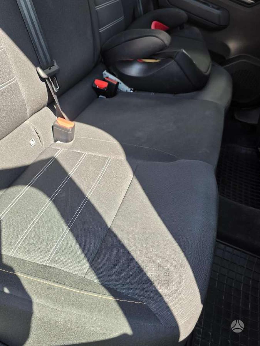 Pelēks Dacia Sandero 2024 Jonava, ar dzinēja tilpumu 1.00 L un nobraukumu 25 tūkst. km par 13500 €, foto 13 vietnē AUTOMOTO.COM.LV