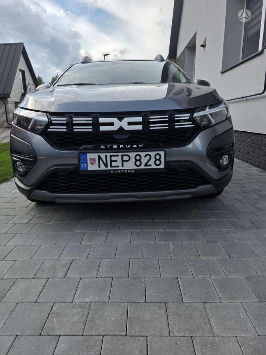 Pelēks Dacia Sandero 2024 Jonava, ar dzinēja tilpumu 1.00 L un nobraukumu 25 tūkst. km par 13500 €, foto 17 vietnē AUTOMOTO.COM.LV