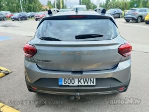 Grey Dacia Sandero 2025 in Tartu, with an engine capacity of 1.00 L and mileage of 18 thousand km for 16900 €, photo 5 on AUTOMOTO.COM.LV