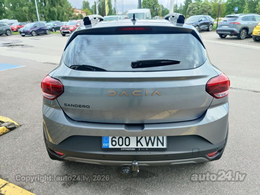 Grey Dacia Sandero 2025 in Tartu, with an engine capacity of 1.00 L and mileage of 18 thousand km for 16900 €, photo 5 on AUTOMOTO.COM.LV