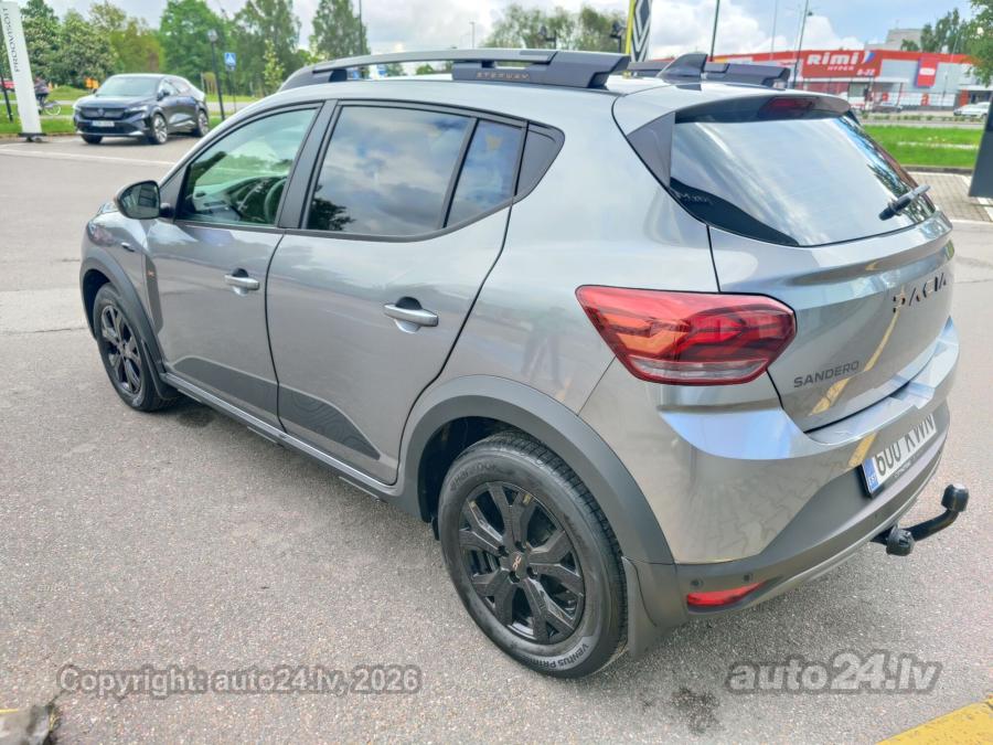 Grey Dacia Sandero 2025 in Tartu, with an engine capacity of 1.00 L and mileage of 18 thousand km for 16900 €, photo 6 on AUTOMOTO.COM.LV