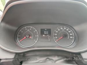 Grey Dacia Sandero 2025 in Tartu, with an engine capacity of 1.00 L and mileage of 18 thousand km for 16900 €, photo 13 on AUTOMOTO.COM.LV