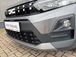 Grey Dacia Sandero 2026 in Liepaja, with an engine capacity of 1.20 L and mileage of 7 thousand km for 19940 €, photo 10 on AUTOMOTO.COM.LV