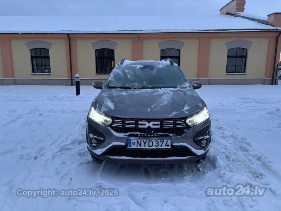 Grey Dacia Sandero 2025 in Tallinn, with an engine capacity of 1.00 L and mileage of 24 thousand km for 18490 €, photo 1 on AUTOMOTO.COM.LV