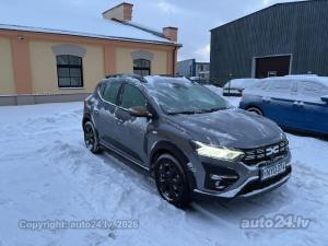 Grey Dacia Sandero 2025 in Tallinn, with an engine capacity of 1.00 L and mileage of 24 thousand km for 18490 €, photo 6 on AUTOMOTO.COM.LV