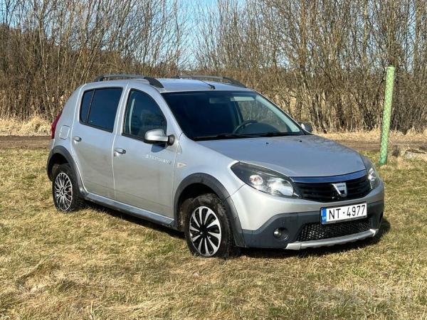 Dacia Sandero 2010 Rīga, ar dzinēja tilpumu 1.50 L un nobraukumu 0 tūkst. km par 2490 €, foto 1 vietnē AUTOMOTO.COM.LV