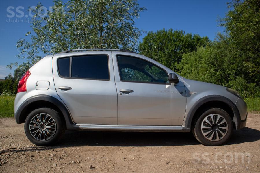Dacia Sandero 2010 Rīga, ar dzinēja tilpumu 1.50 L un nobraukumu 0 tūkst. km par 2490 €, foto 17 vietnē AUTOMOTO.COM.LV