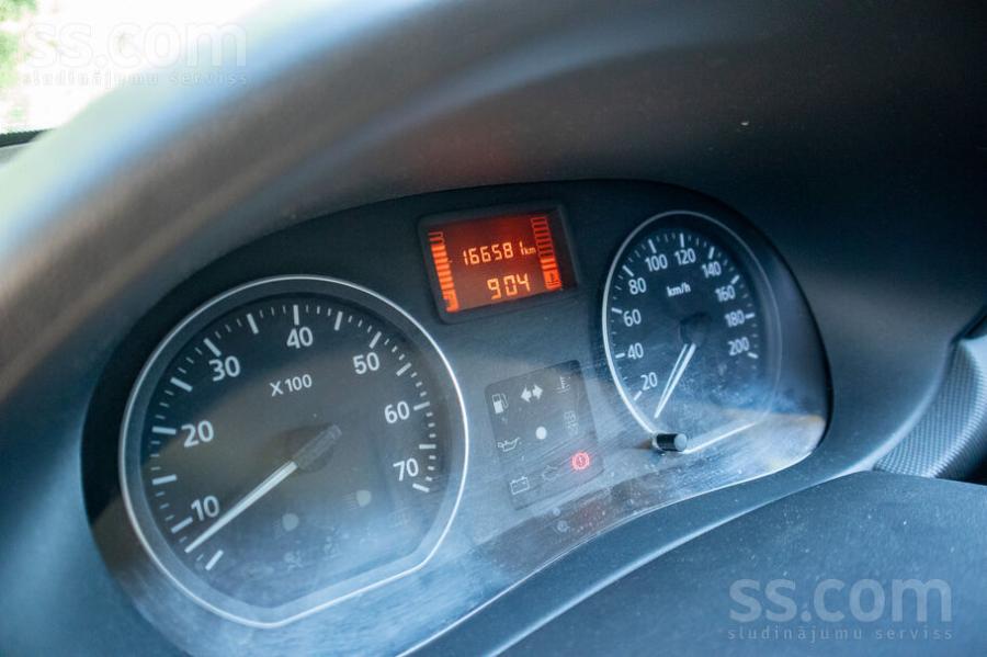 Dacia Sandero 2010 Rīga, ar dzinēja tilpumu 1.50 L un nobraukumu 0 tūkst. km par 2490 €, foto 26 vietnē AUTOMOTO.COM.LV