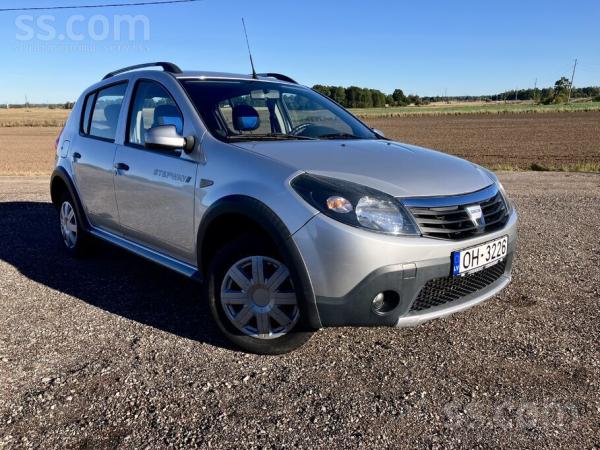 Dacia Sandero 2010 in Talsi, with an engine capacity of 1.60 L and mileage of 125 thousand km for 3700 €, photo 1 on AUTOMOTO.COM.LV