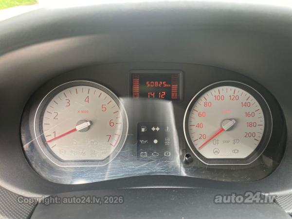 Dacia Sandero 2012 in Narva, with an engine capacity of 1.10 L and mileage of 51 thousand km for 3000 €, photo 6 on AUTOMOTO.COM.LV