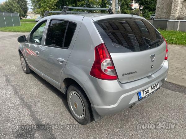 Dacia Sandero 2012 in Narva, with an engine capacity of 1.10 L and mileage of 51 thousand km for 3000 €, photo 8 on AUTOMOTO.COM.LV