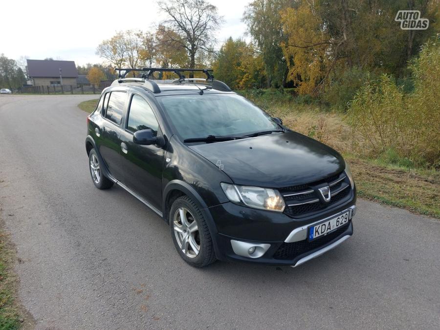 Dacia Sandero 2013 Viļņa, ar dzinēja tilpumu 1.50 L un nobraukumu 309 tūkst. km par 2000 €, foto 3 vietnē AUTOMOTO.COM.LV