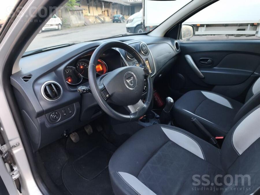 Dacia Sandero 2015 in Cesis, with an engine capacity of 1.50 L and mileage of 0 thousand km for 5350 €, photo 11 on AUTOMOTO.COM.LV