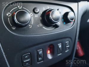Dacia Sandero 2015 in Cesis, with an engine capacity of 1.50 L and mileage of 0 thousand km for 5350 €, photo 21 on AUTOMOTO.COM.LV