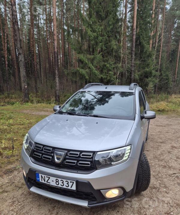 Dacia Sandero 2017 in Jelgava, with an engine capacity of 0.90 L and mileage of 169 thousand km for 5489 €, photo 6 on AUTOMOTO.COM.LV